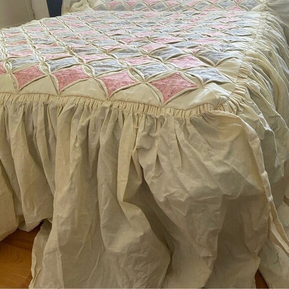 Handmade | Bedding | Vintage Cathedral Window Pattern Quilt Pink Ruffle ...